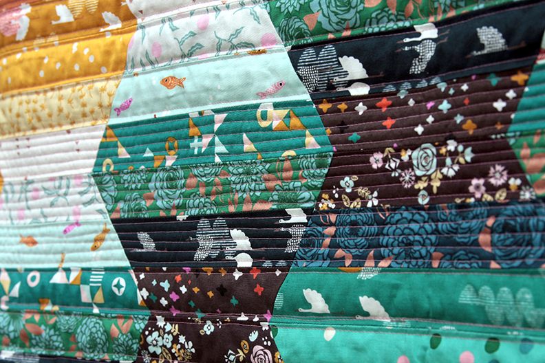 The Mountain Breeze Quilt Pattern - brownbirddesigns